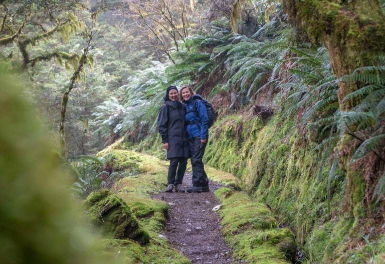 Clothing to wear (and not) for hiking in Fiordland - Trips & Tramps