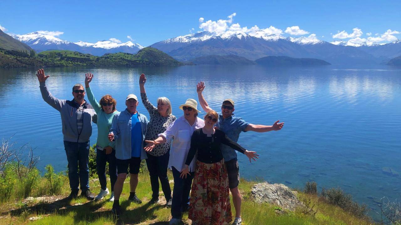 Ruby Island Cruise & Photo Walk - 1 Hr - Lake Wanaka Cruises