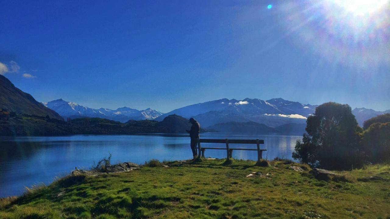 Ruby Island Cruise & Photo Walk - 1 Hr - Lake Wanaka Cruises