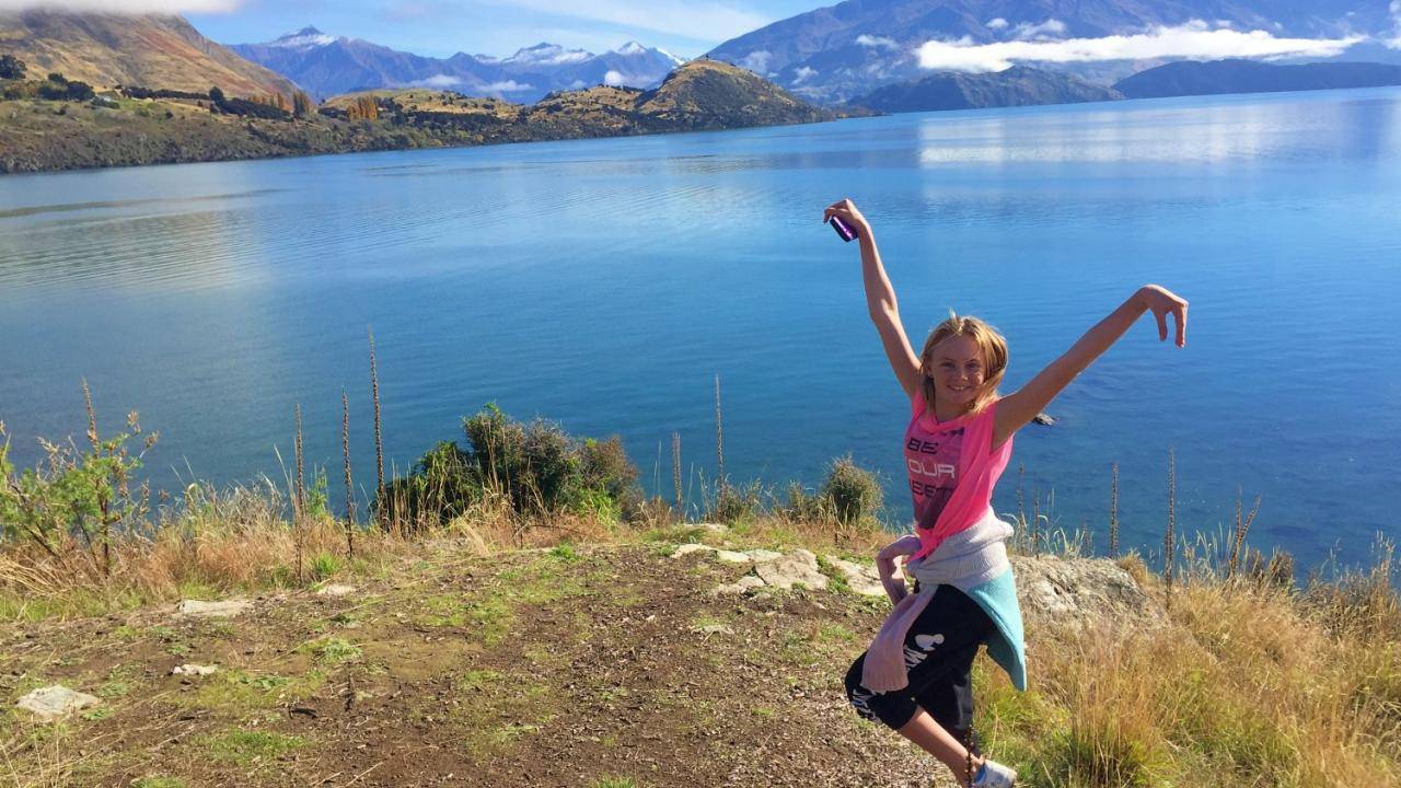 Ruby Island Cruise & Photo Walk - 1 Hr - Lake Wanaka Cruises